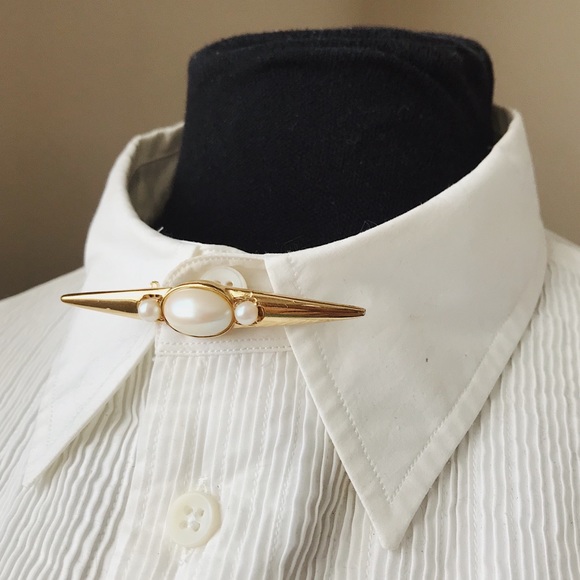 Vintage | Jewelry | Vintage Gold Tone Faux Pearl Collar Brooch | Poshmark